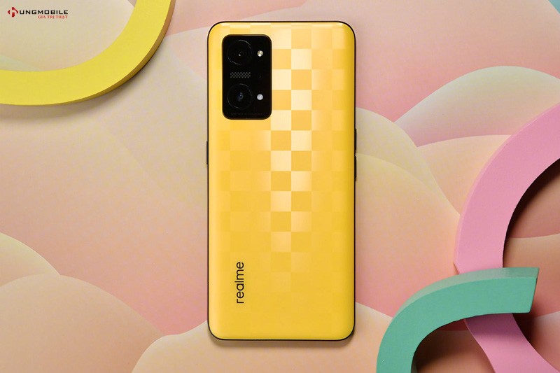 Realme Q5 Pro 5g giá bao nhiêu? Địa chỉ bán Q5 Pro xách tay giá rẻ nhất HN