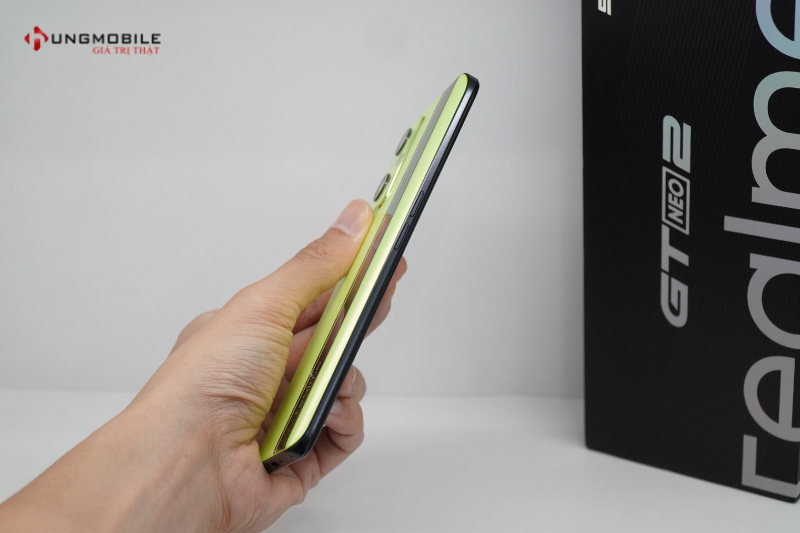 So sánh Redmi Note 12 Pro và Realme GT Neo 2: Cân được mọi nhu cầu?