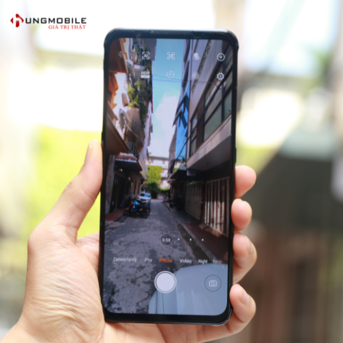 Red Magic 7 review: Hiệu suất khủng nhưng viên pin lại quá yếu