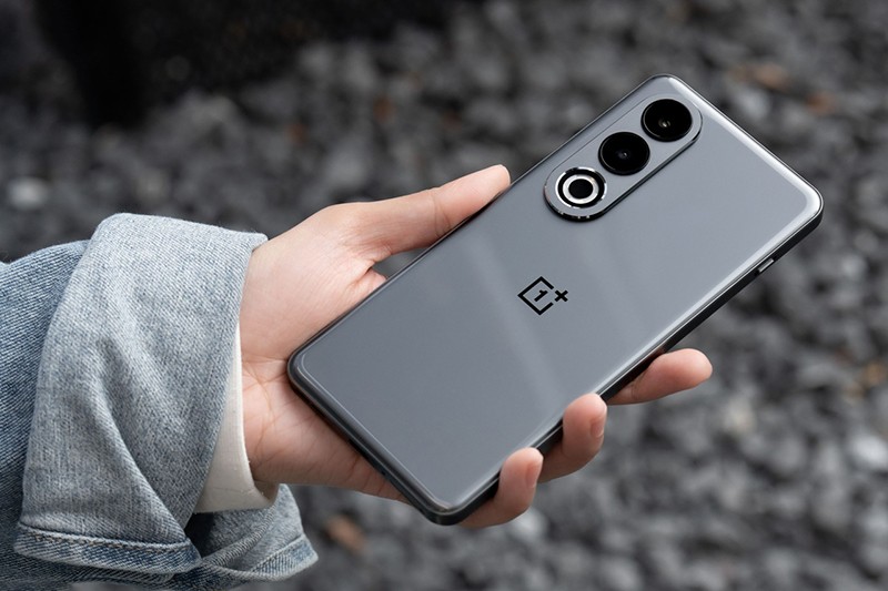 Đánh giá OnePlus ACE 3V: Đối thủ nặng kí của Note 13 Turbo
