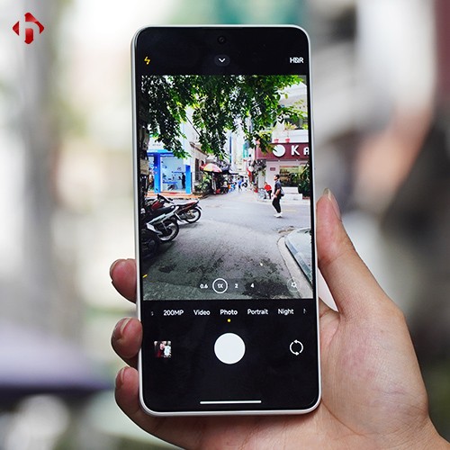 So sánh Galaxy A35 5G và Redmi Note 13 Pro 5G: Giá cao chưa chắc đã Ngon