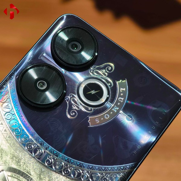 Trên tay Redmi Turbo 3 bản đặc biệt Harry Potter 16GB 1TB