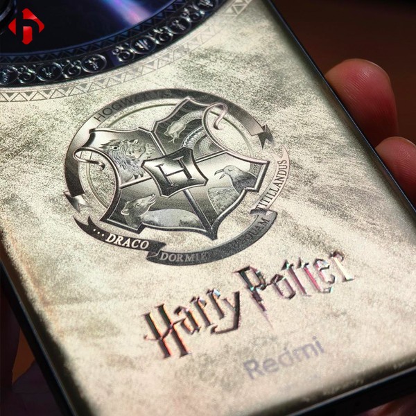 Trên tay Redmi Turbo 3 bản đặc biệt Harry Potter 16GB 1TB