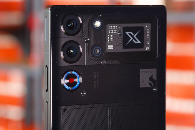 Đánh Giá Red Magic 10 Pro: Flagship Gaming Phone Mạnh Mẽ Nhất Năm 2024