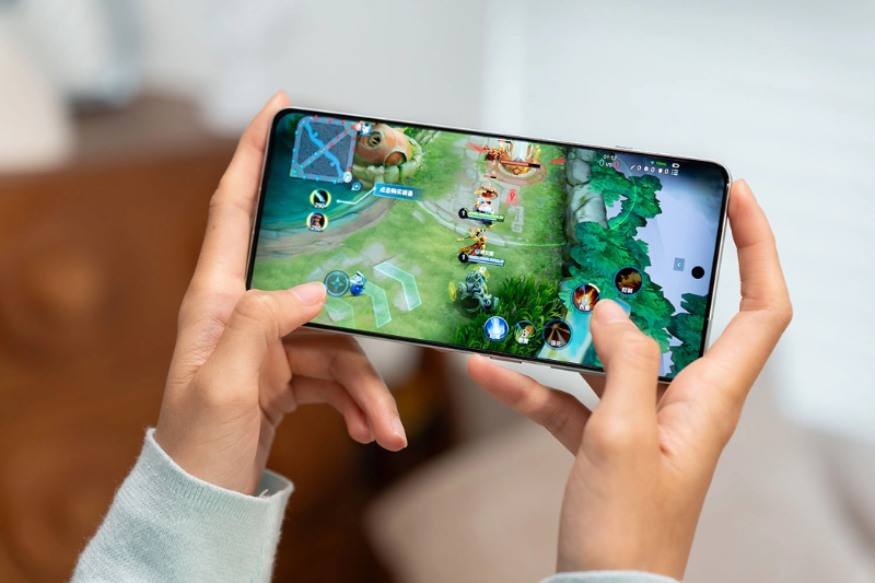So sánh OnePlus Ace 5 và OnePlus Ace 5 Pro: Snap 8 Gen 3 hay Snap 8 Elite?