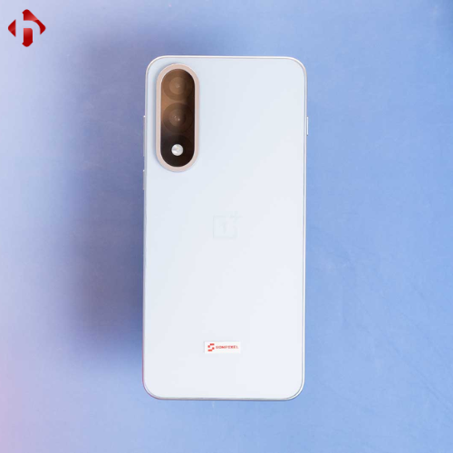 OnePlus ACE 5 Ultra vs Realme GT7 Pro: Hiệu năng mạnh hay trải nghiệm ...