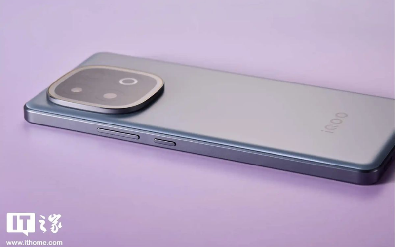 iQOO Z10 Turbo Plus có chống nước không? Chuẩn IP65 tốt đến đâu?