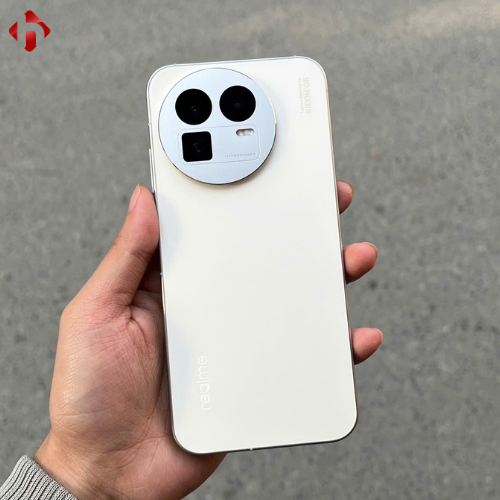 So sánh Honor Win RT vs Realme GT8: Pin 10000mAh hay Camera Zoom 3.5x?